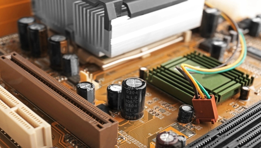How to Test a Motherboard: Diagnosing, Testing & Fixing