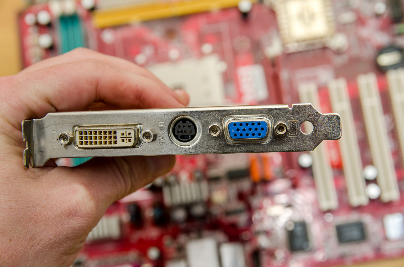 Do Motherboards Have Integrated Graphics? - Best Gaming Reviews