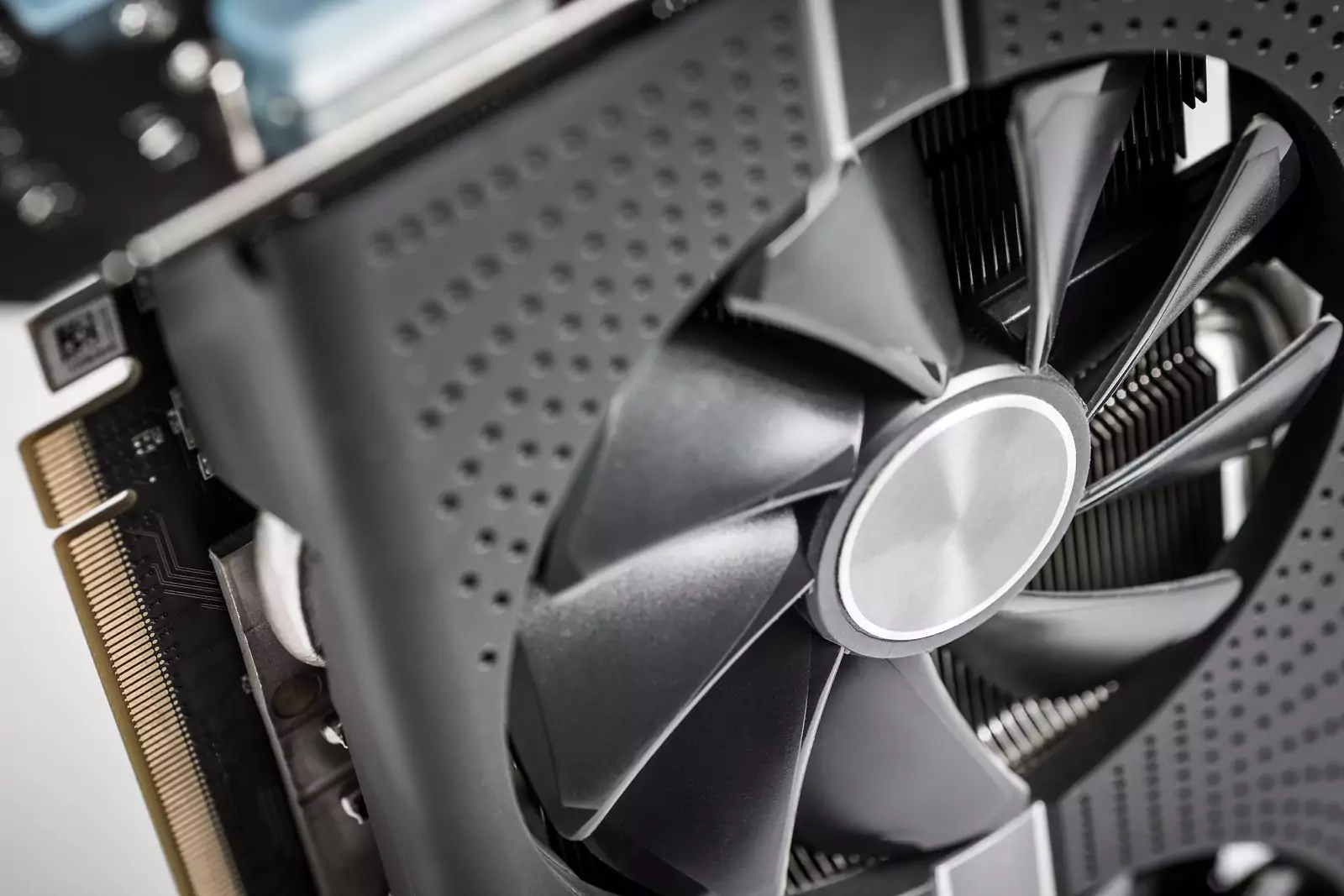What is a Good Idle GPU Temperature? - Best Gaming Reviews